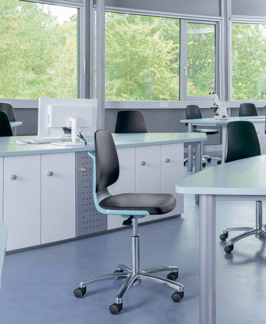 Helix Seating Series – OMNI Lab Solutions