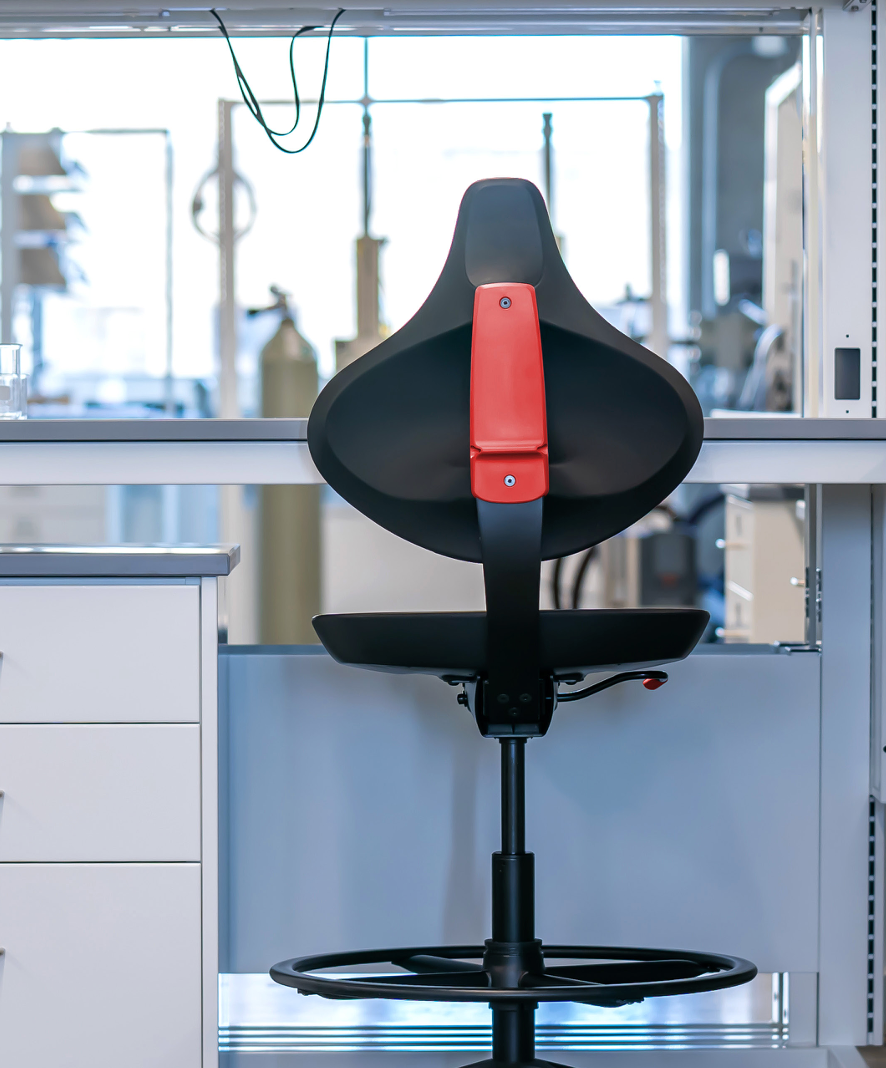 Helix Seating Series – OMNI Lab Solutions